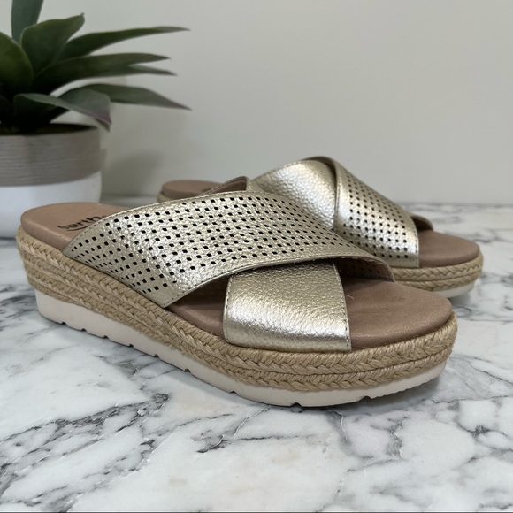 Earth | Shoes | Earth Modena Marigold Leather Platform Sandals Gold ...